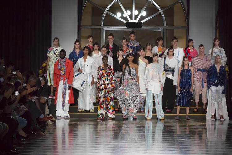 KLM materials reused in MOAM design collection – AERO